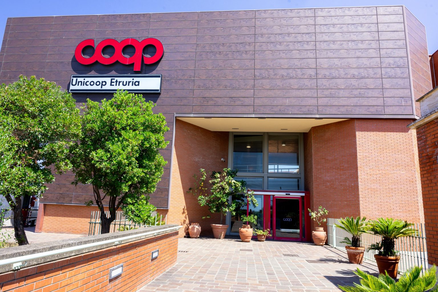 Nasce Unicoop Etruria: una delle più grandi cooperative di consumo d’Italia - Legacoop Nazionale